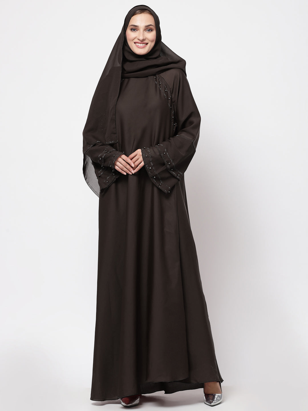 Klotthe Women Brown Embellished Burqa With Scarves – KLOTTHE®