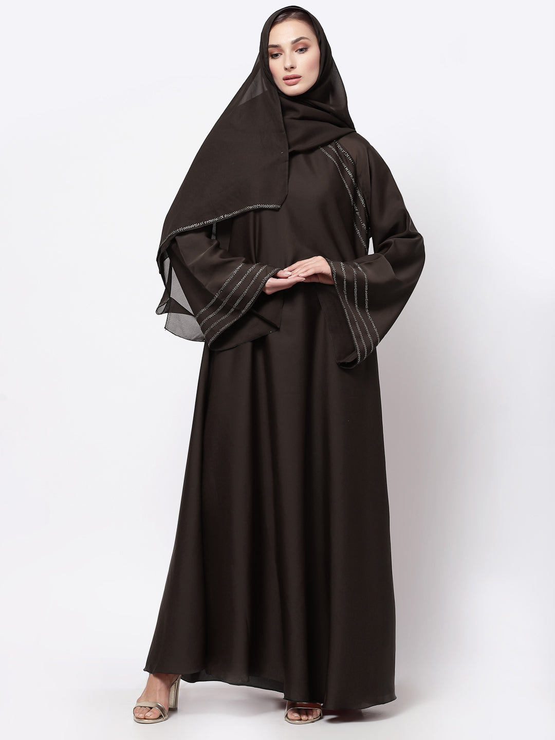 Klotthe Women Brown Embellished Burqa With Scarves – KLOTTHE®