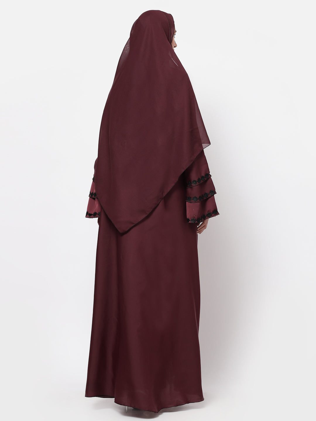 Klotthe Women Maroon Embellished Burqa With Scarves – KLOTTHE®