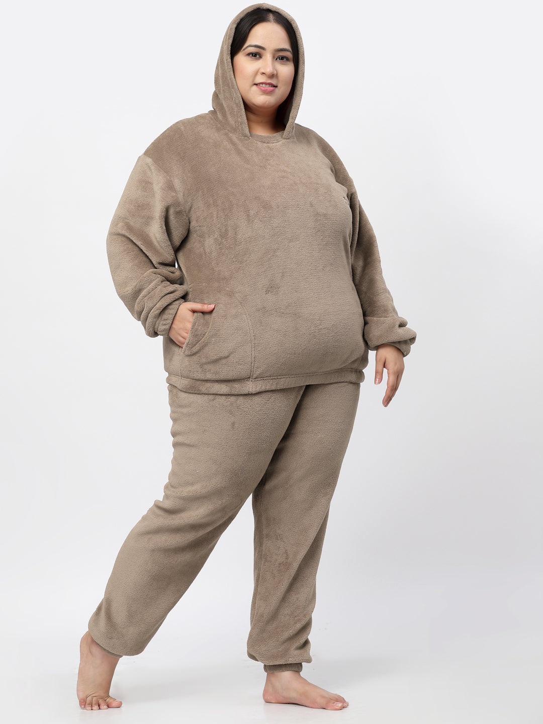 Klotthe Women Beige Wool Blend Solid Hudi Night Suit – KLOTTHE®